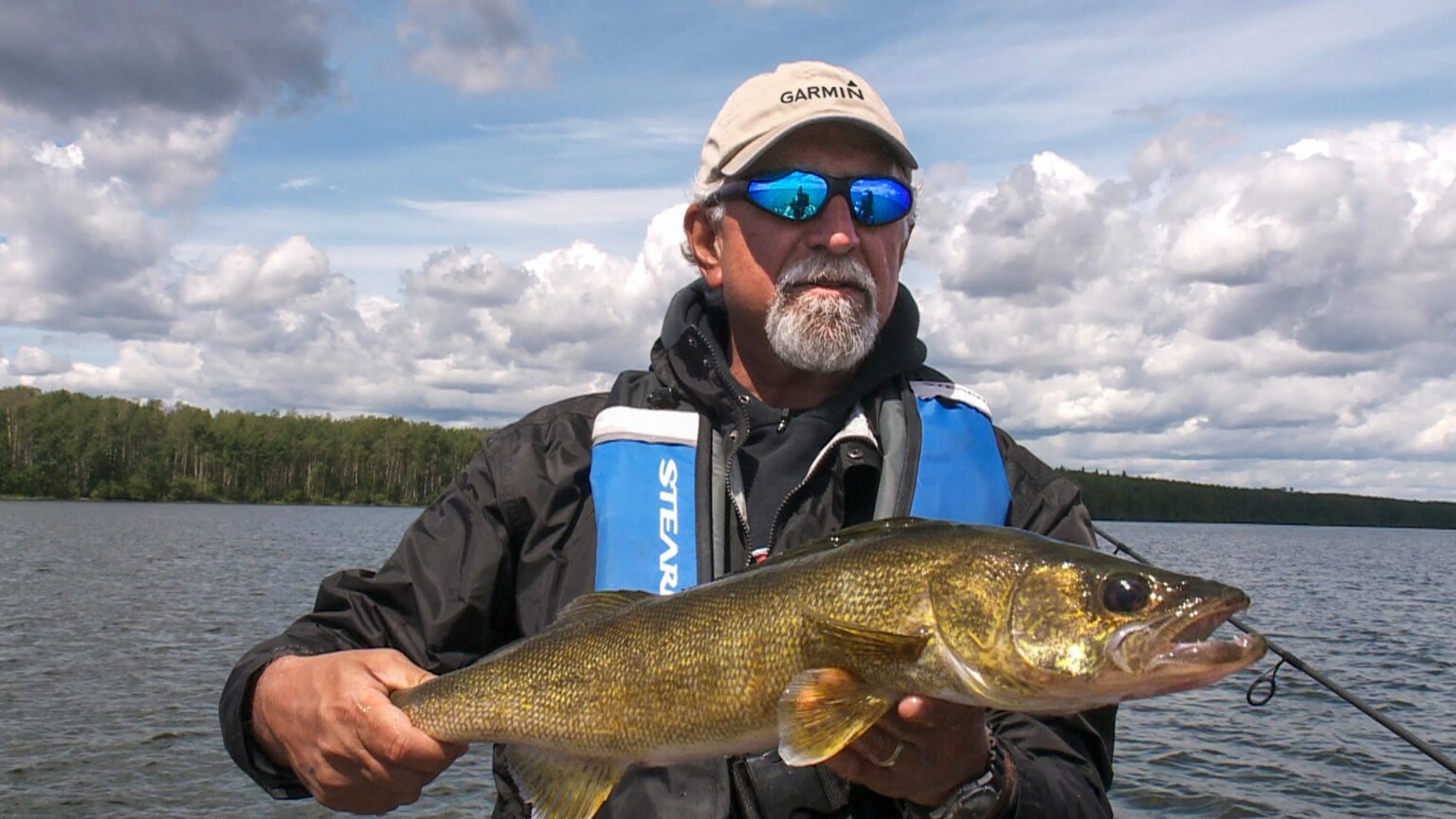 Top 5 Spots for Shore Fishing in Alberta – Fish'n Canada