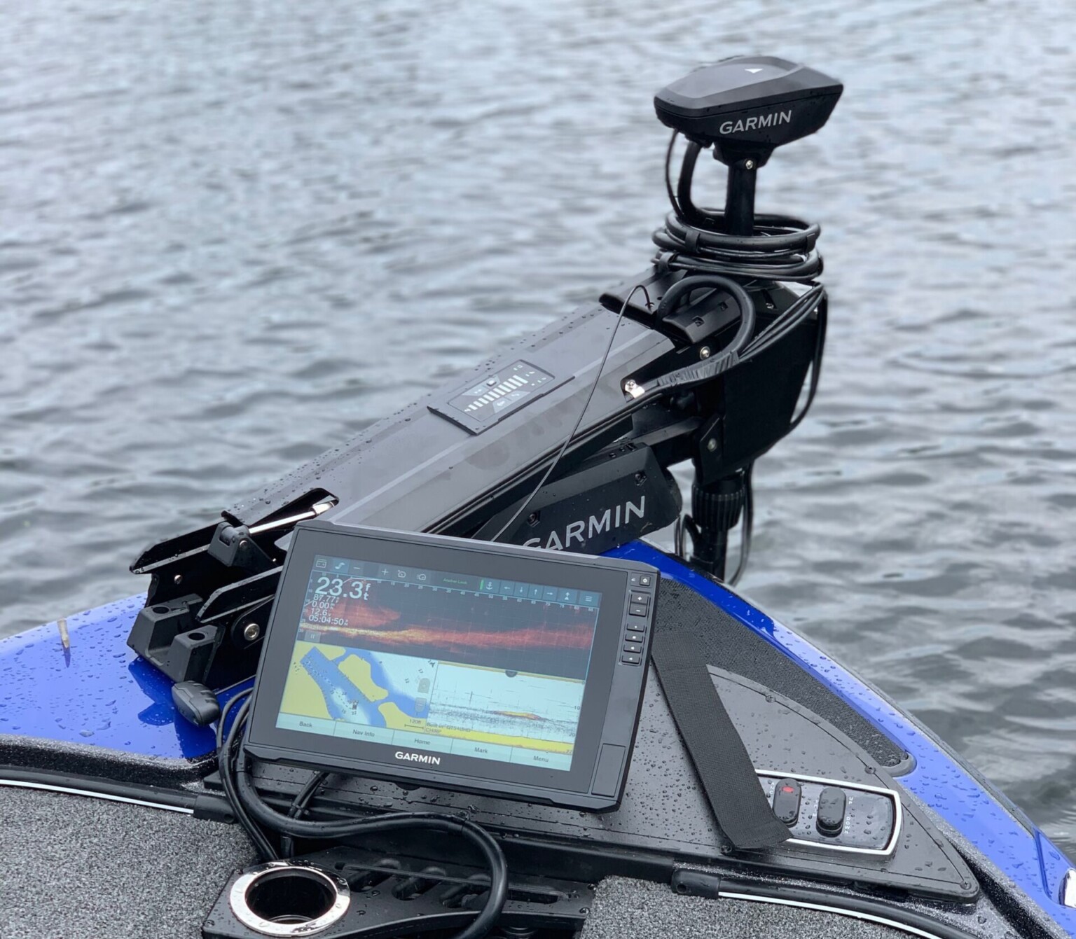 Transducer Mounting Positions: Stern vs.Trolling Motor – Fish'n Canada