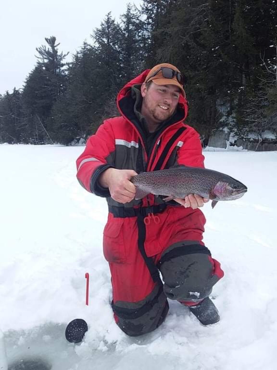 The Ultimate Guide to Ice Fishing Tip-Ups – Fish'n Canada